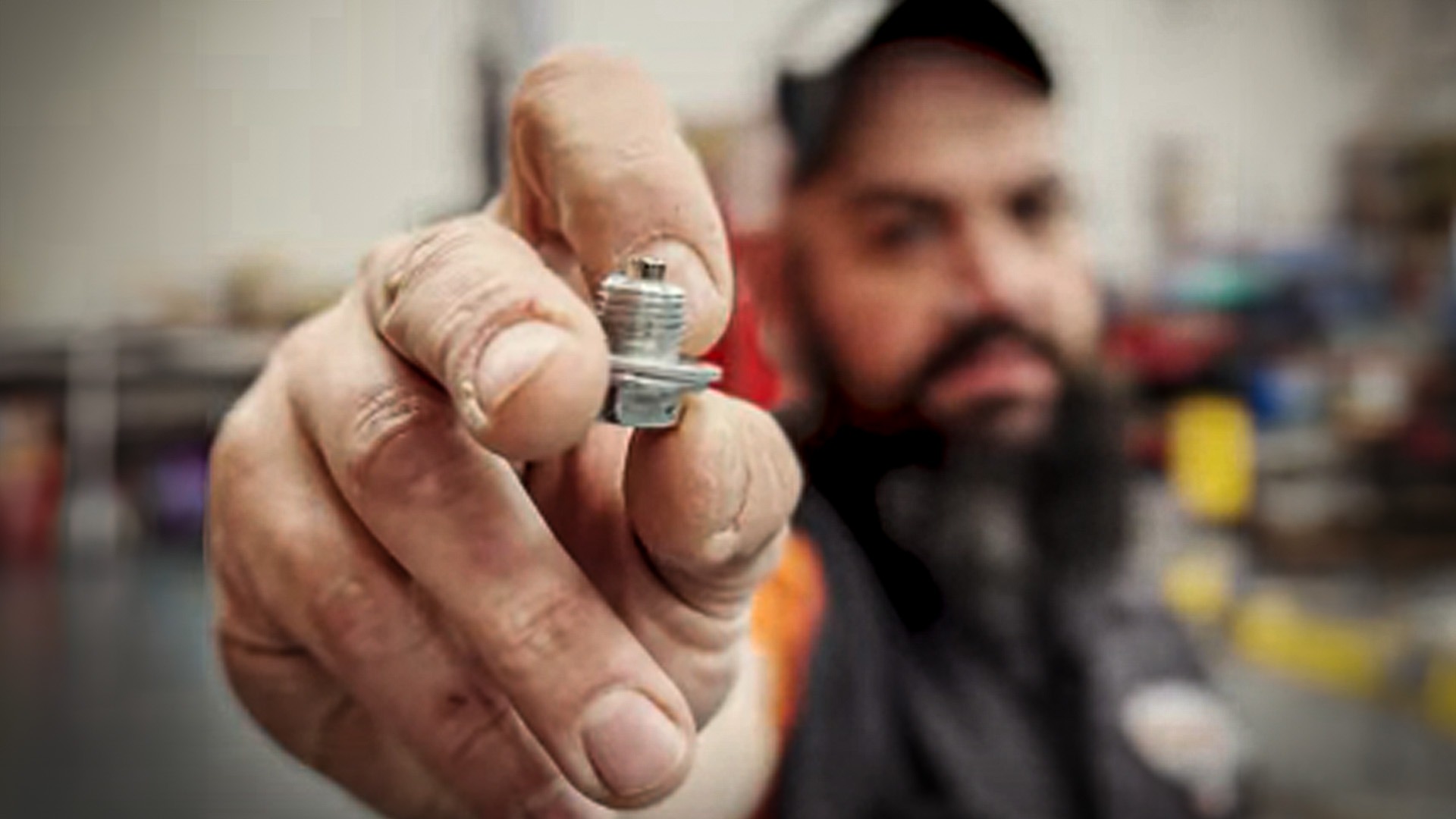 Why a magnetic drain plug is a worthwhile upgrade (VIDEO) - Shop Press